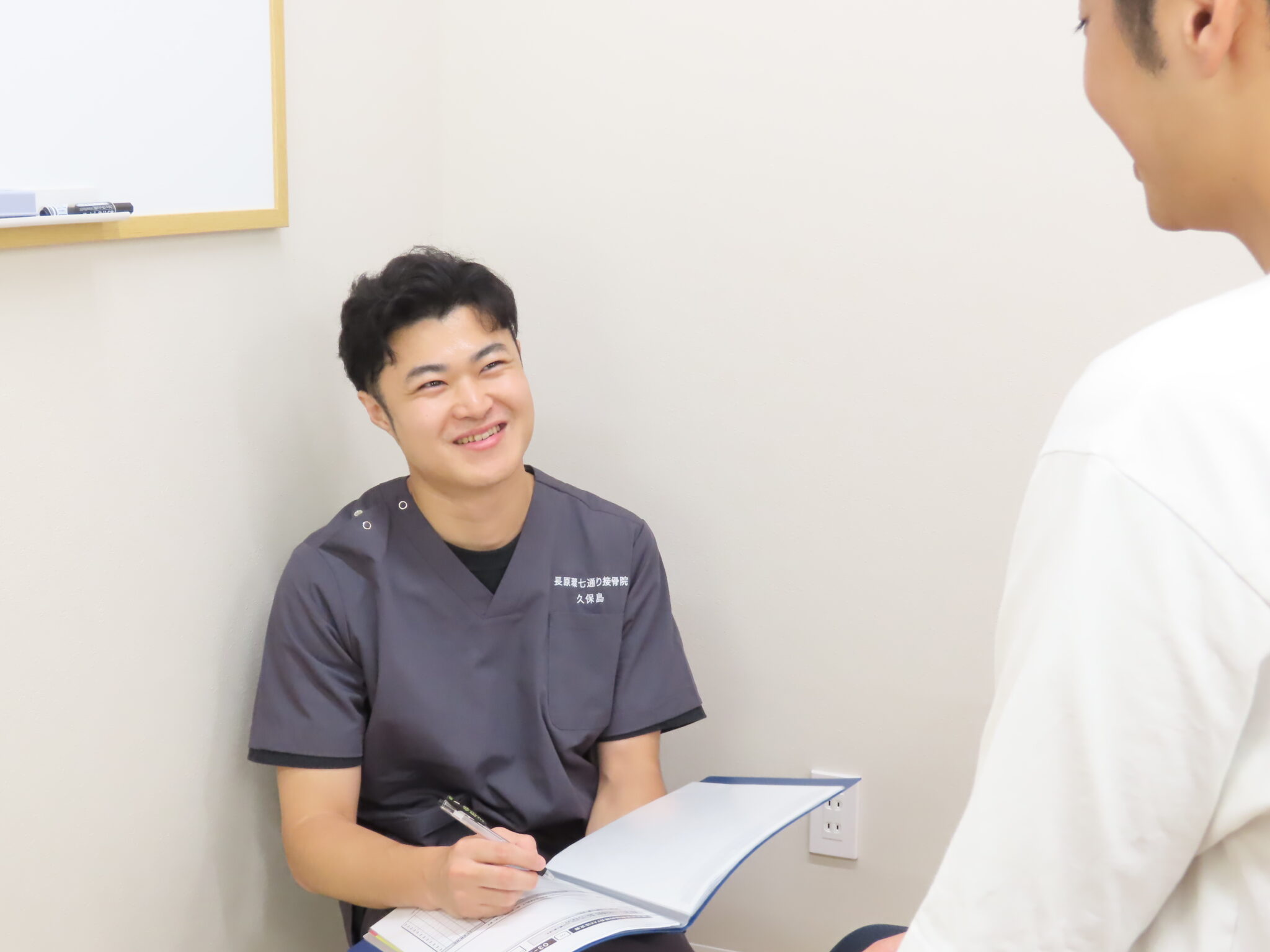 【長原環七通り接骨院 様】空き時間を価値に変える。LINE×紹介施策で来院数を安定化 - LIBOT